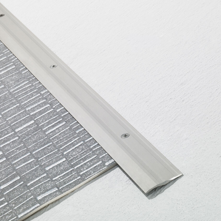 Vinyl profiles for laminate flooring | LOGOCLIC®